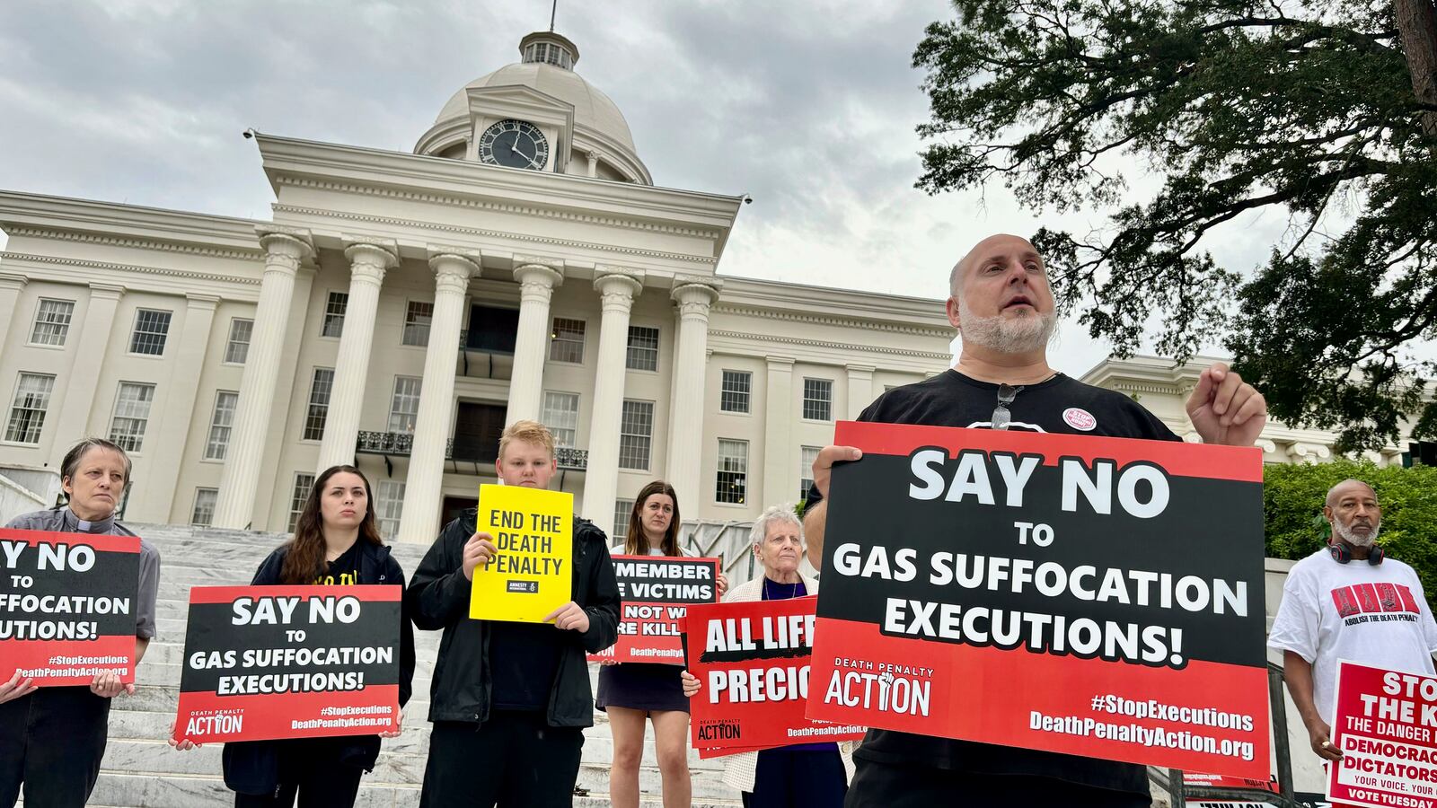 Alabama Inmate Asks Court To Block Nitrogen Gas Execution